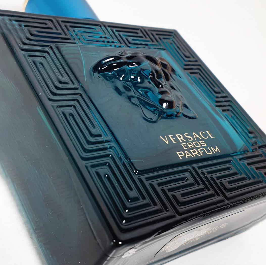Versace Eros – världens kanske somrigaste herrparfym | lyko.com