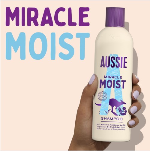 Aussie Miracle Moist Shampoo | lyko.com