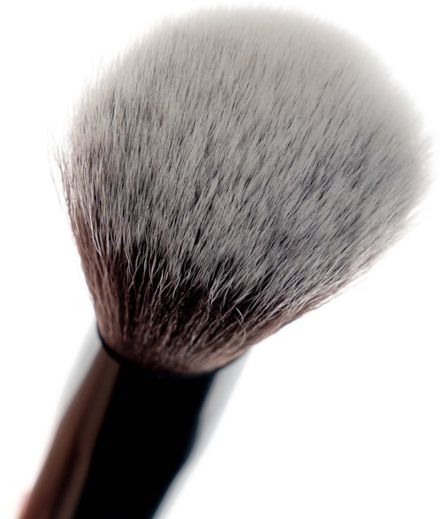 Brushworks No. 2 Buffing Foundation Brush | lyko.com