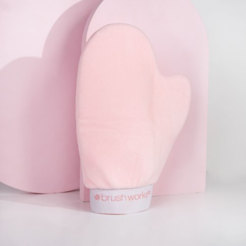 Brushworks Tan Applicator Mitt | lyko.com