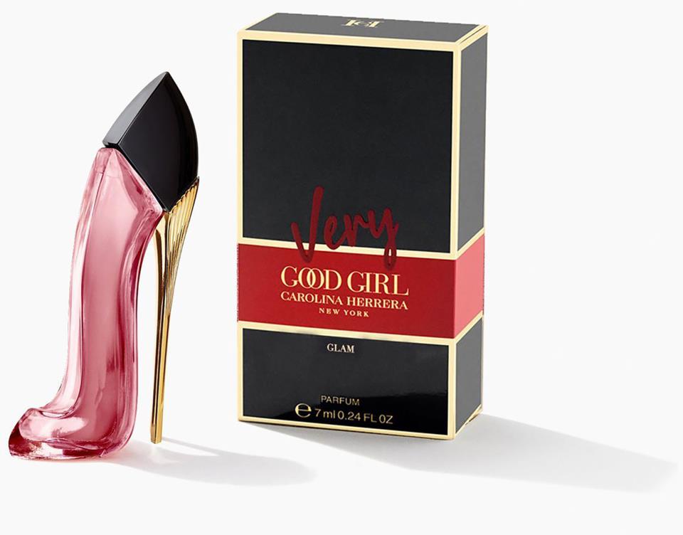 Carolina Herrera Gwp Very good girl glam mini 7ml | lyko.com Carolina Herrera Gwp Very good girl glam mini 7ml | lyko.com