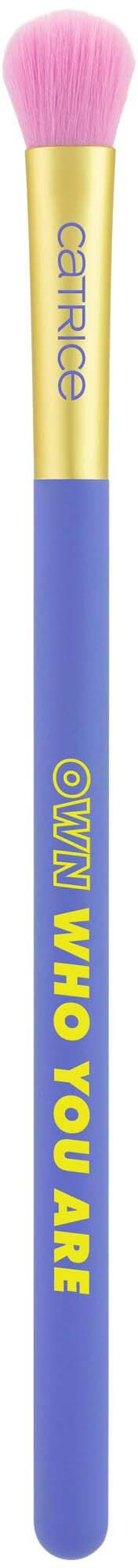 Catrice WHO I AM Eyeshadow Blender Brush | lyko.com
