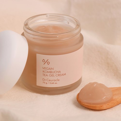 Dr. Ceuracle Vegan Kombucha Tea Gel Cream 75 g | lyko.com