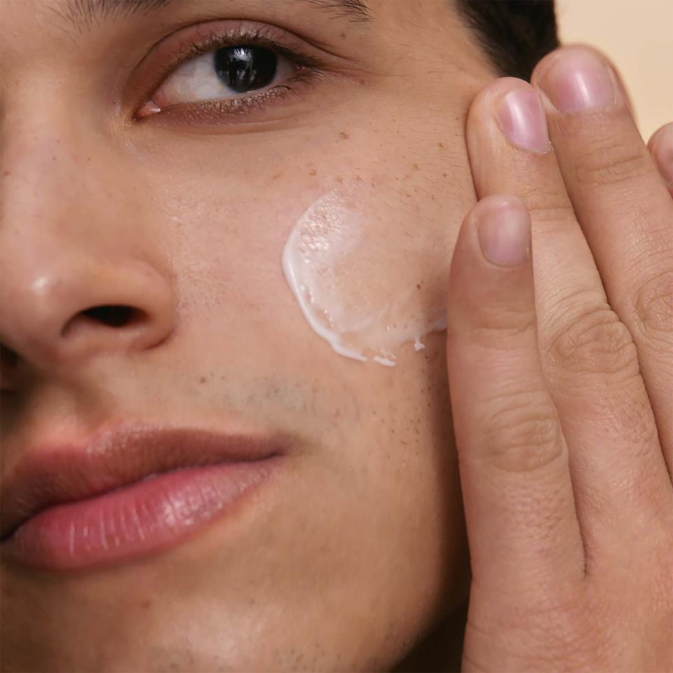 Estée Lauder Double Wear Smooth And Blur Primer 40 ml | lyko.com Estée Lauder Double Wear Smooth And Blur Primer 40 ml | lyko.com