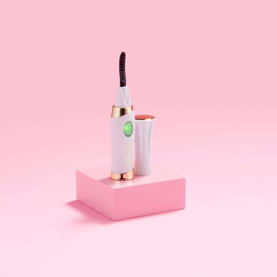 Grande Cosmetics GrandeLASH Lift Heated Curler | lyko.com Grande Cosmetics GrandeLASH Lift Heated Curler | lyko.com