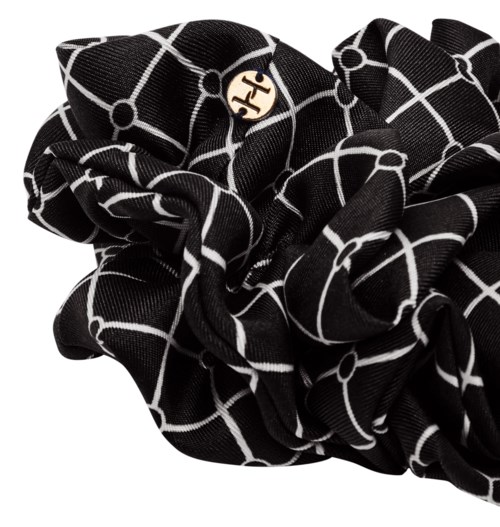 Hermine Hold Isabella Silk Scrunchie Svart-Vit | lyko.com