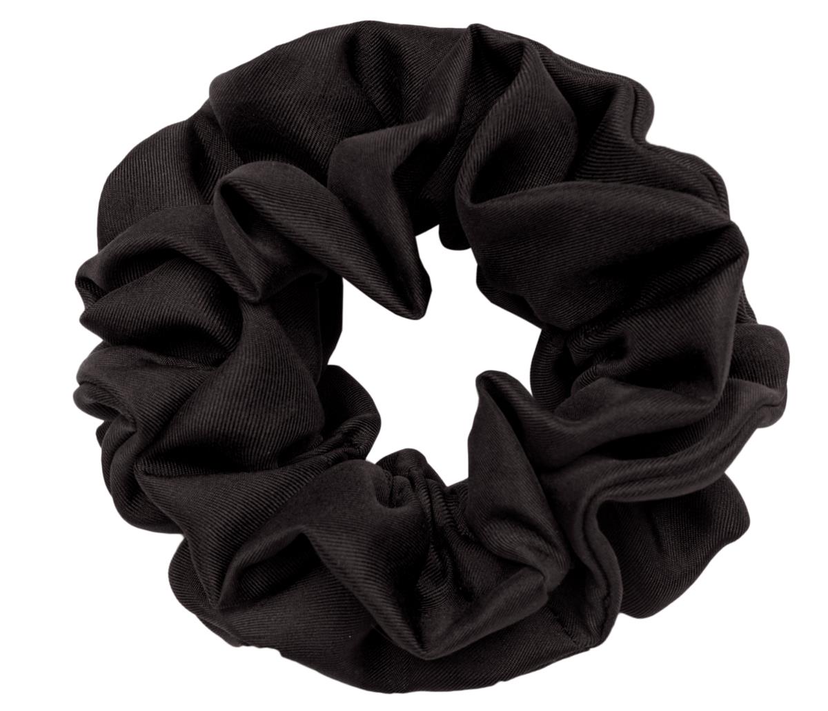 Hermine Hold Nefertiti Collection Solid Silk Scrunchie Svart | lyko.com
