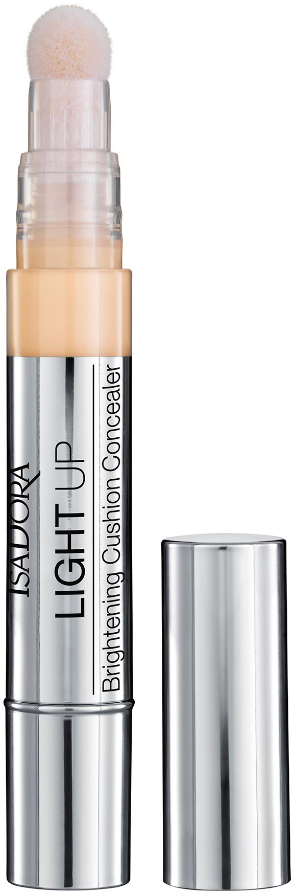 IsaDora Light Up Brightening Cushion Concealer Porcelain | lyko.com