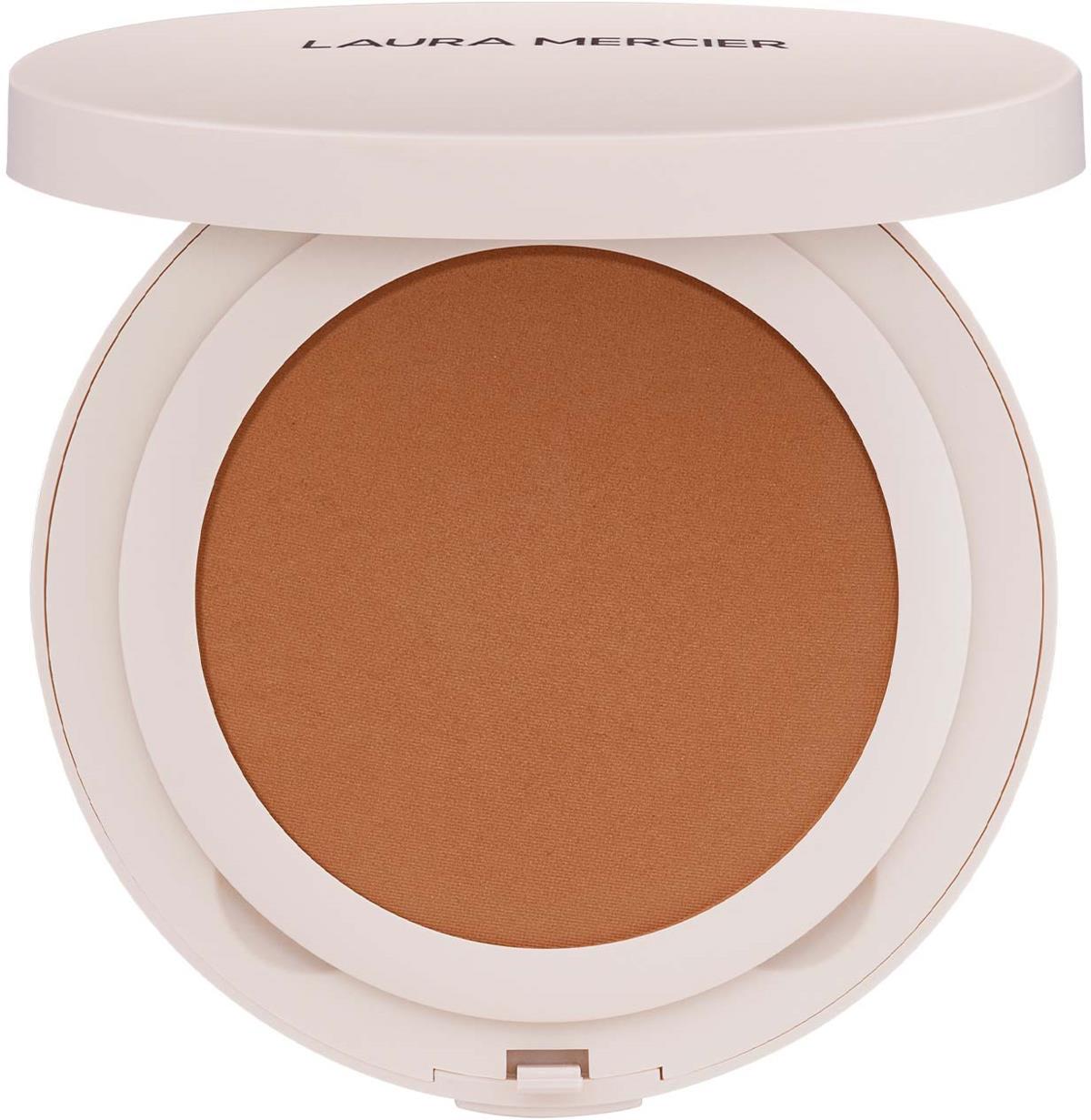 Laura Mercier Translucent Pressed Powder Ultra Blur Translucent Medium Deep | lyko.com