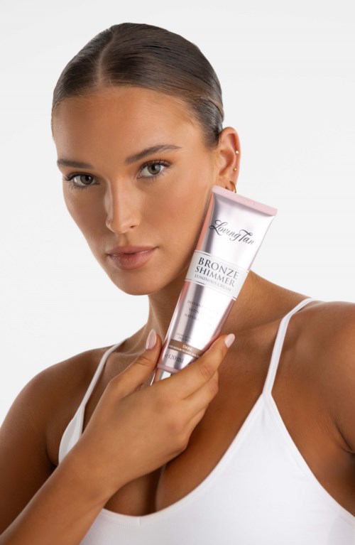 Loving Tan Bronze Shimmer Luminous Cream Dark | lyko.com