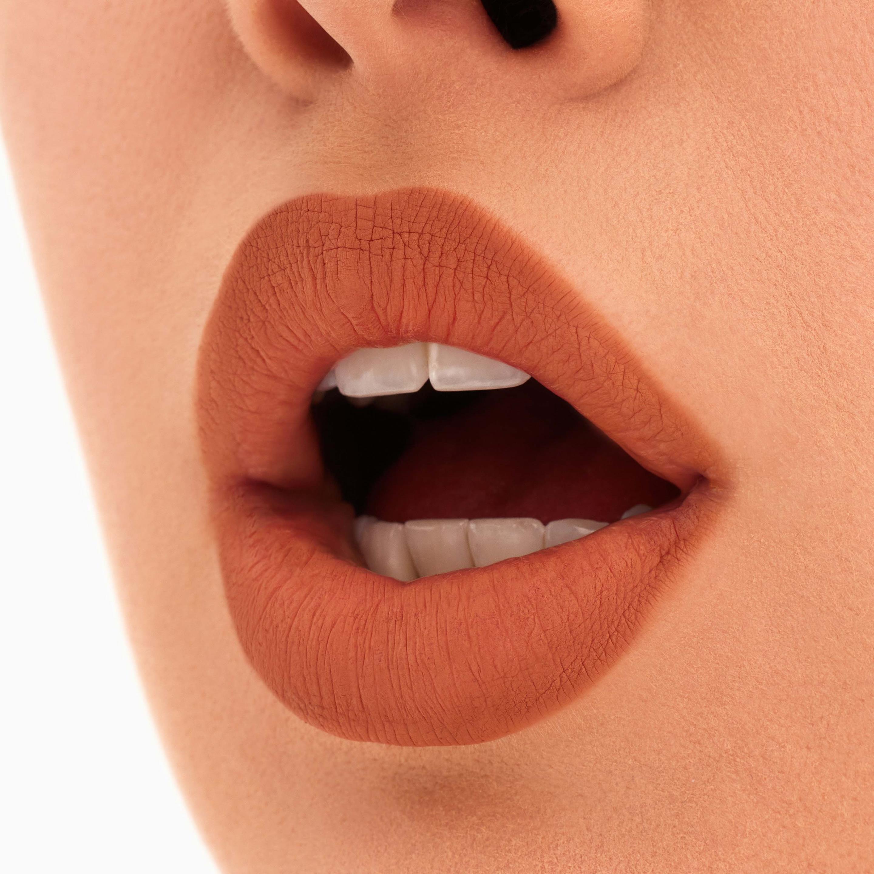 MAC Cosmetics Locked Kiss 24Hr Lipstick Teaser | lyko.com MAC Cosmetics Locked Kiss 24Hr Lipstick Teaser | lyko.com