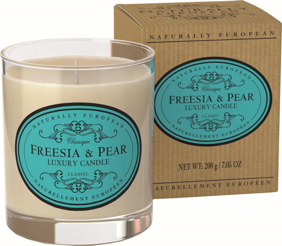 Naturally European Freesia And Pear Candle 200 Ml