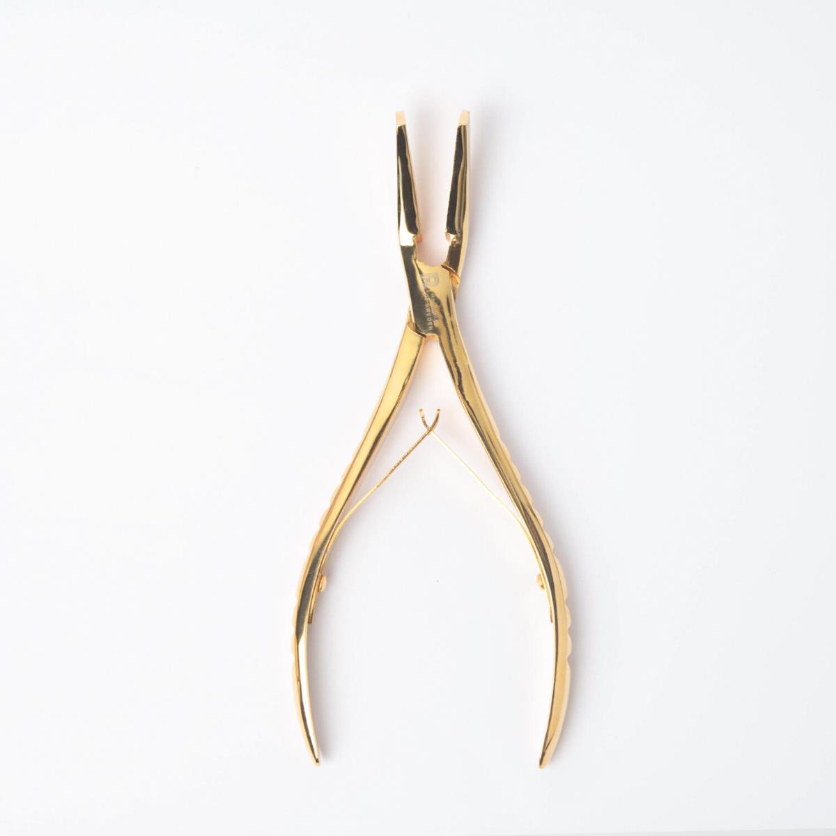 Rapunzel of Sweden Tape pliers GOLD | lyko.com