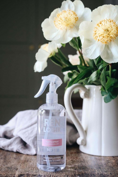 Ren Logik Textile Spray Water Lily 500 ml | lyko.com