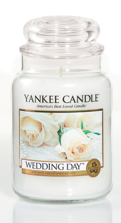 Yankee Candle Wedding Day Large Jar | lyko.com