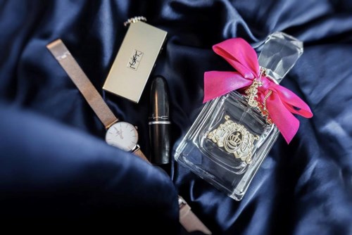 Juicy Couture Viva La Juicy Eau De Parfum 50 ml | lyko.com