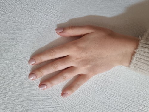 Love'n Layer Solid Layers Burgundy Red | lyko.com