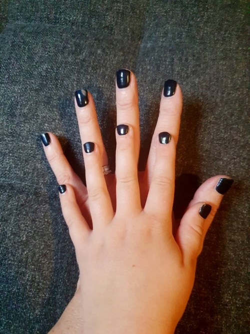 Love'n Layer Solid Layers Burgundy Red | lyko.com