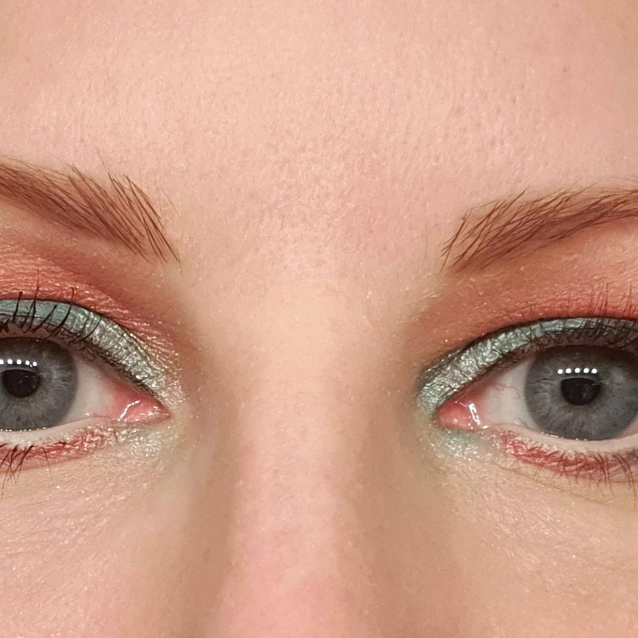Catrice Pro Slim Eyeshadow Palette Blushing Ocean Lyko catrice-pro-slim-eyeshadow-palette-blushing-ocean-lyko