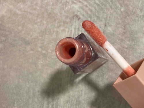 Maybelline New York Lifter Gloss, Hydrating Lip Gloss with Hyaluronic ...