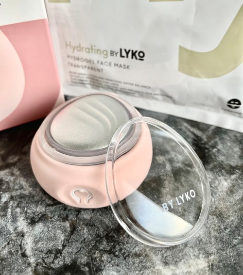 By Lyko Mask Treatment LED Device | lyko.com