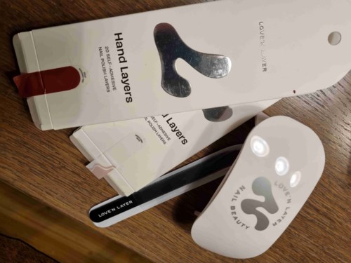 Love'n Layer Solid Layers Burgundy Red | lyko.com