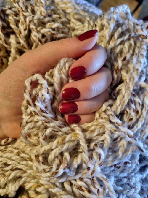 Love'n Layer Solid Layers Burgundy Red | lyko.com